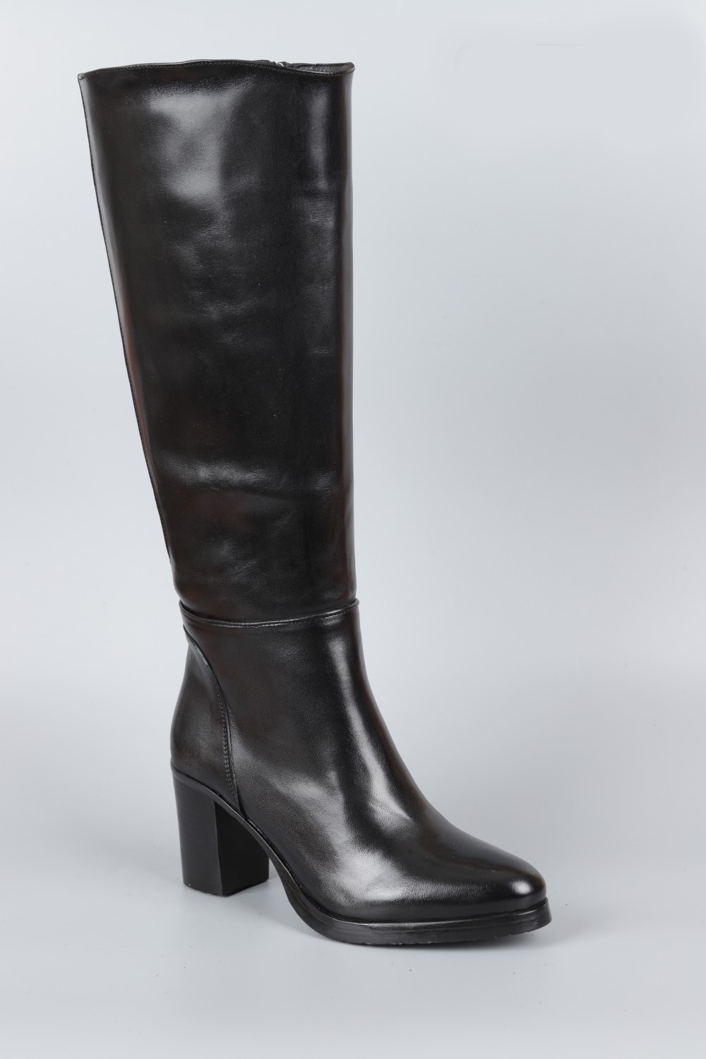 Marquis A8423 Black